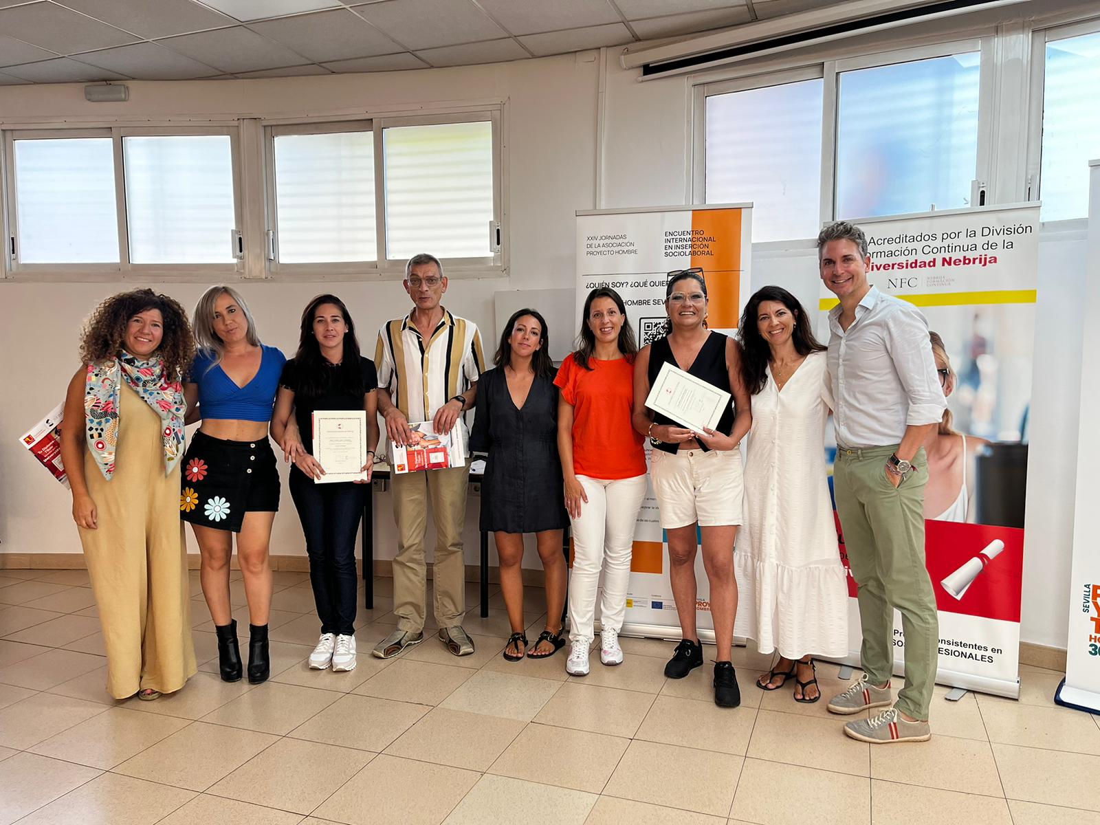 4ª Promoción de alumnos de Proyecto Hombre becados por Formación ...